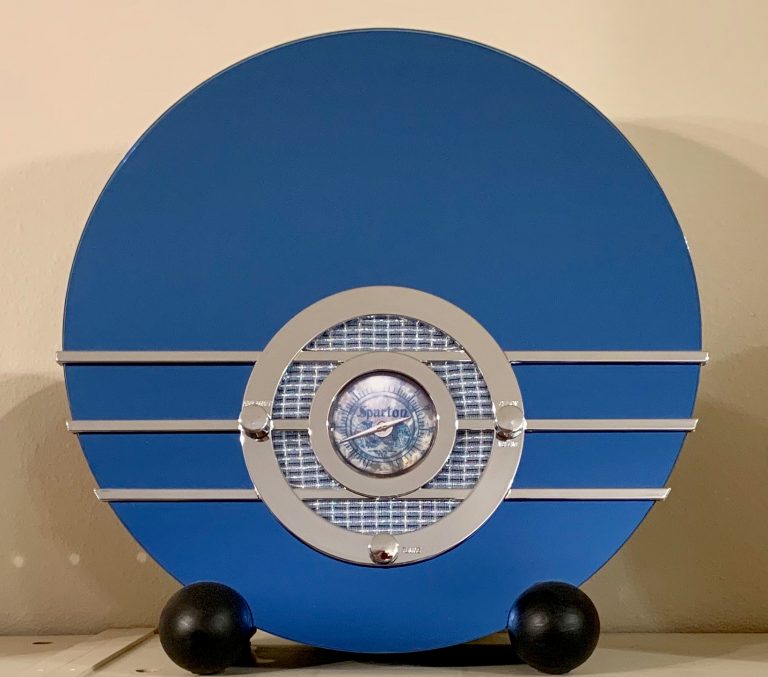 Radios Past – Page 4 – Radios from the '30's to '50's