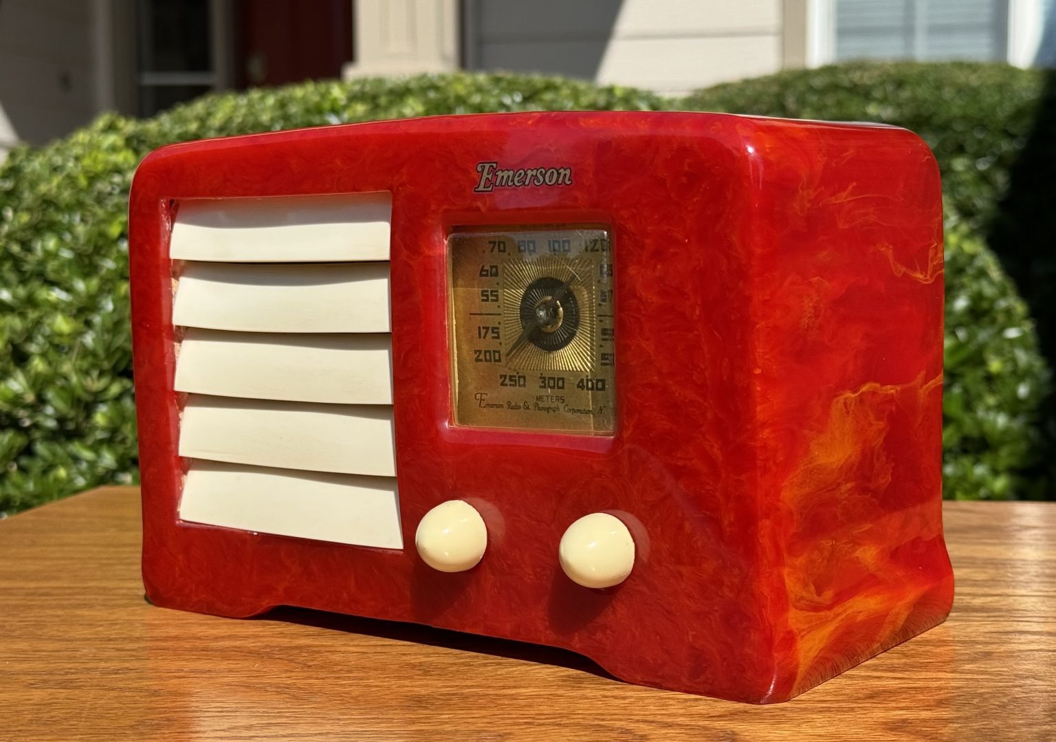 Radios Past – Radios from the '30's to '50's