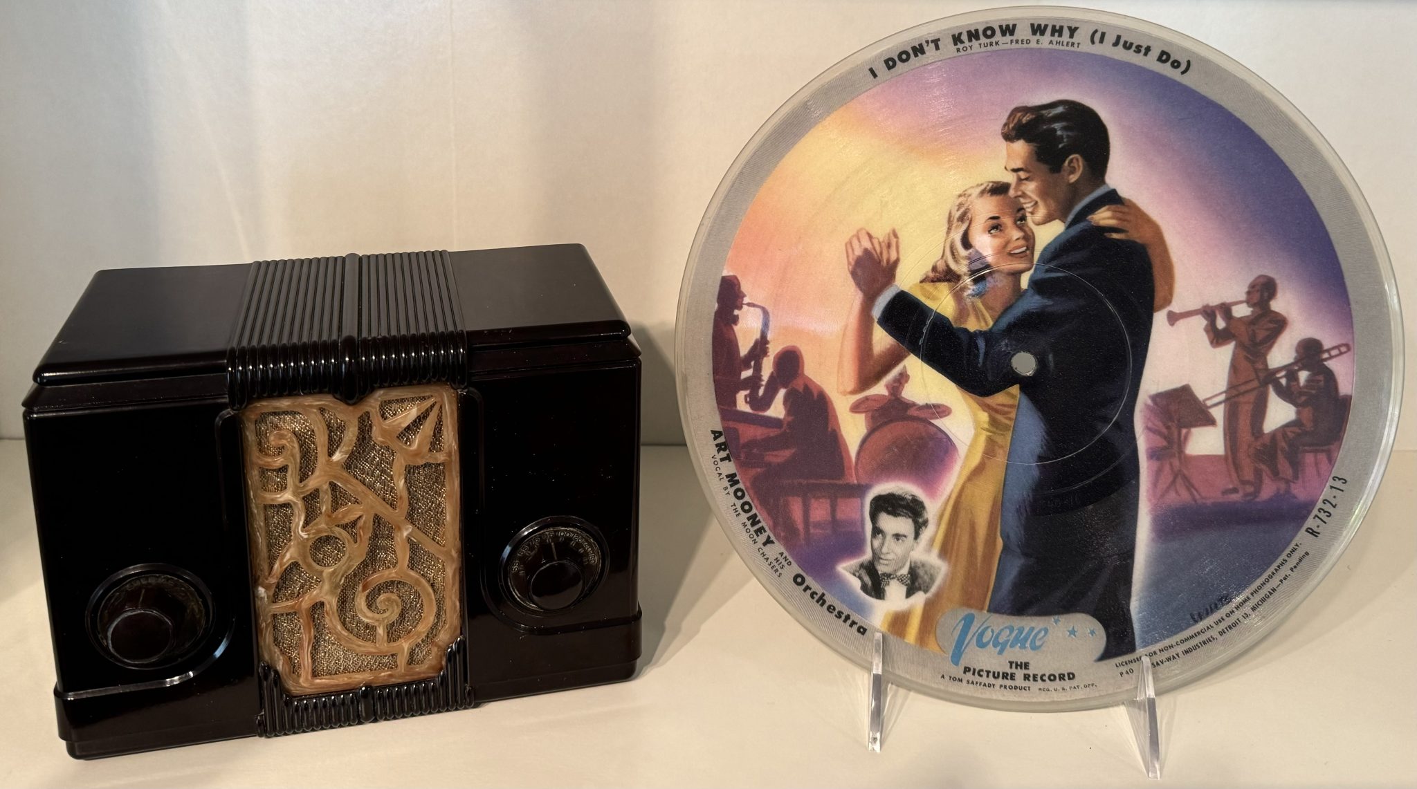 Radios Past – Radios from the '30's to '50's